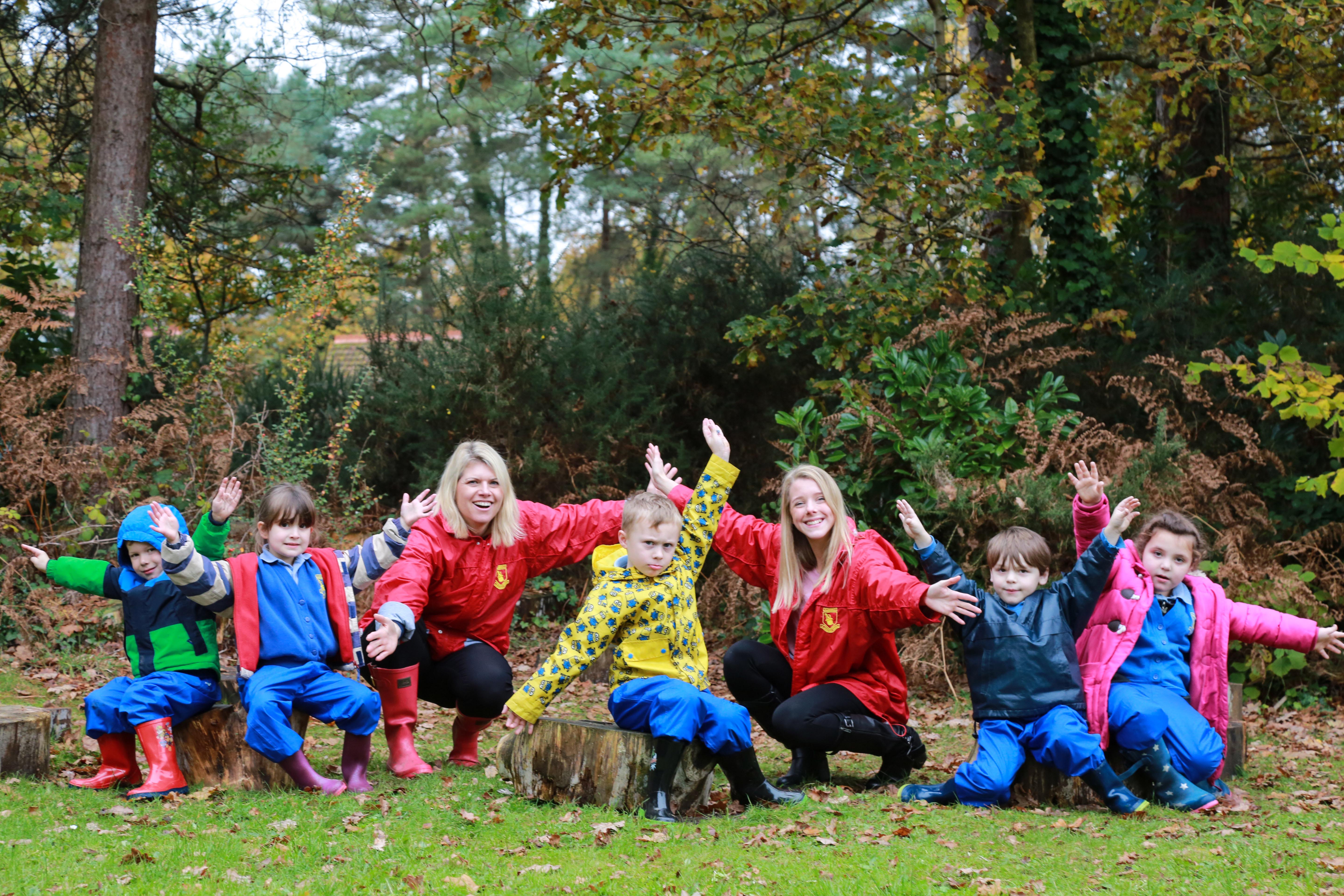 St James First School in Alderholt year one class in their forest ...